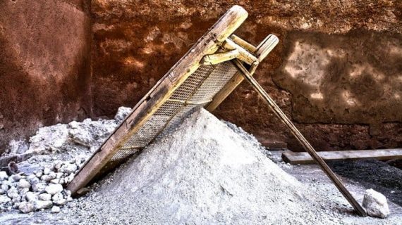 Does the unquenchable fire of Matthew 3:10-12 refer to hell?